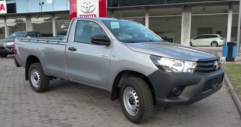 Why miraa transporters in Kenya prefer Toyota Hilux over other pick-ups