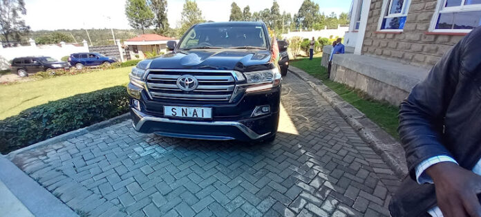 Why there are no KAF, KDF, I and O license plates in Kenya